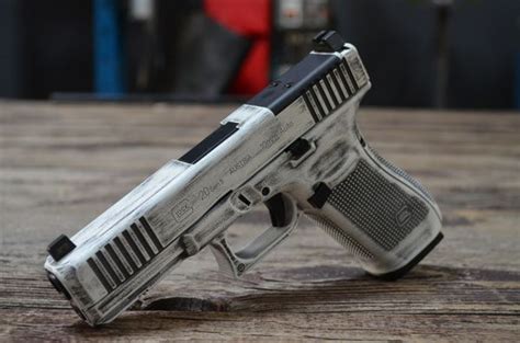 Stormtrooper White Distressed X Werks Cerakote Az Glock 20 G5 Mos X Werks
