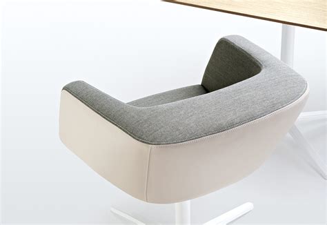 Dininho by Maxdesign | STYLEPARK
