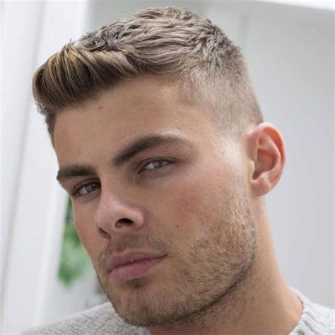 26 Modern Quiff Hairstyles For Men Mens Hairstyle Tips Mens