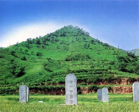 江村大墓与汉文帝霸陵 北京大学人文社会科学研究院