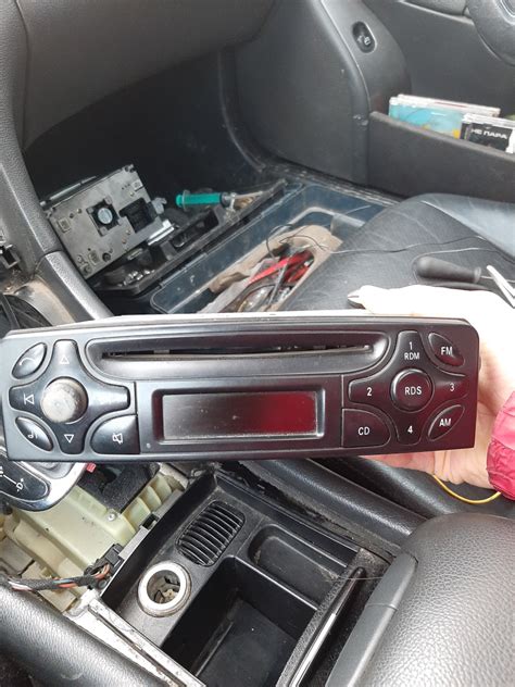 Замена Audio 10 на Comand из японий — Mercedes-Benz C-Class (W203), 1,8 ...