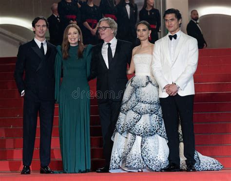 Cory Michael Smith Julianne Moore Todd Haynes Natalie Portman And