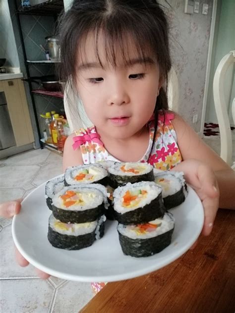【寿司的做法步骤图，寿司怎么做好吃】13521839960下厨房