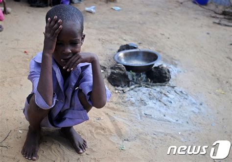 중동·아프리카 후진국病 콜레라 창궐로 몸살