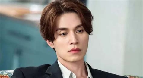 Nggak Ganteng” Kata Netizen Ini 10 Potret Lee Dong Wook Sebagai Bukti