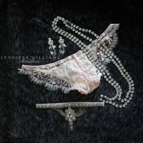 Boudoir Photography And Luxury Portraiture For Women In Vancouver And