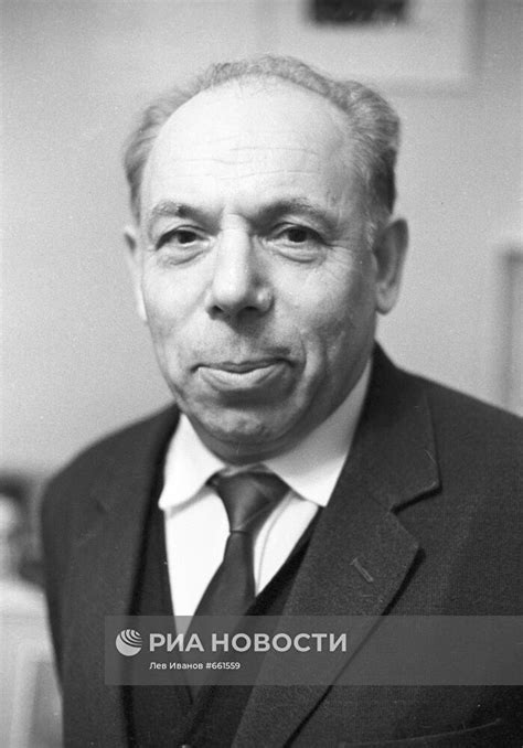 Писатель С В Гордон РИА Новости Медиабанк