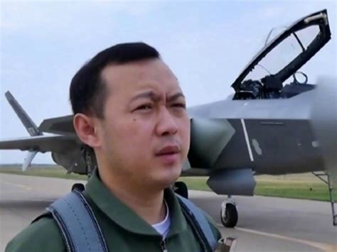 檢閱空軍航空大學學員 中國官方證實丁來杭任空軍司令 Ettoday軍武新聞 Ettoday新聞雲
