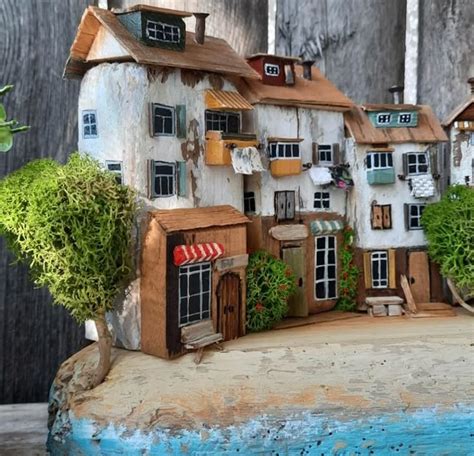 Пин от пользователя Ben Hayes на доске Art в 2024 г Деревянный домик Домики Деревенские