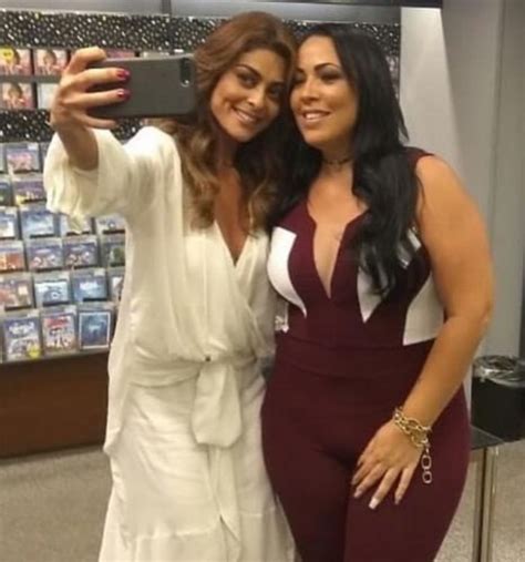 Bibi Perigosa Da Vida Real Fabiana Escobar Vende Nudes Em Plataforma