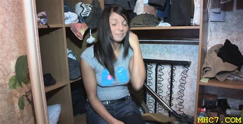 Inviting Zoey Enjoys Deep Penetration