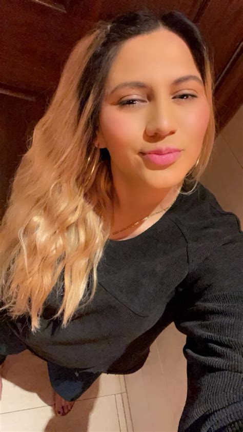 Alguien Me Dijo Hoy Te Veías Triste Yo Le Respondí Estoy Triste