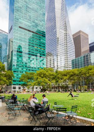 New York Salesforce Tower 1095 6th Ave New York Nyc Storefront Photo