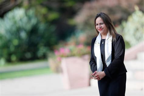 Diputada Joanna Pérez En La Fontana Falta disciplina partidaria