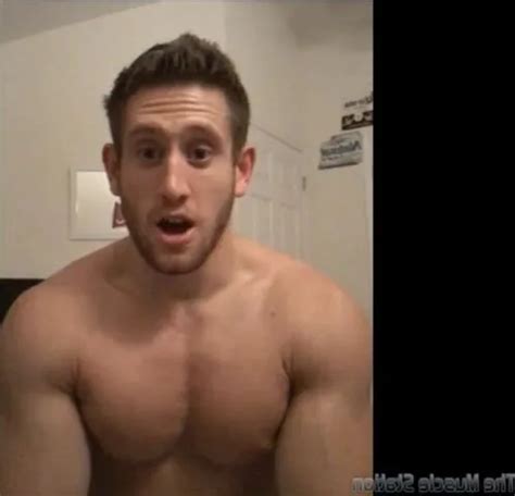 Muscle Hunk Dominant Flexing ThisVid Com