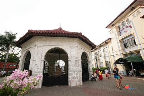 【宿霧自由行景點】市區一日遊 聖嬰教堂、麥哲倫十字架、聖佩特羅堡 搭吉普尼初體驗 宿霧自由行 小芝芝 雞不擇食玩樂blog～