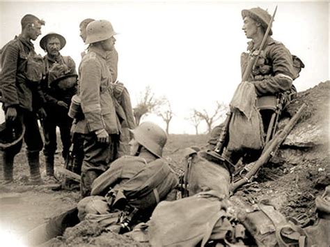 Roads To The Great War How Fraternization With Enemy Forces Comes About
