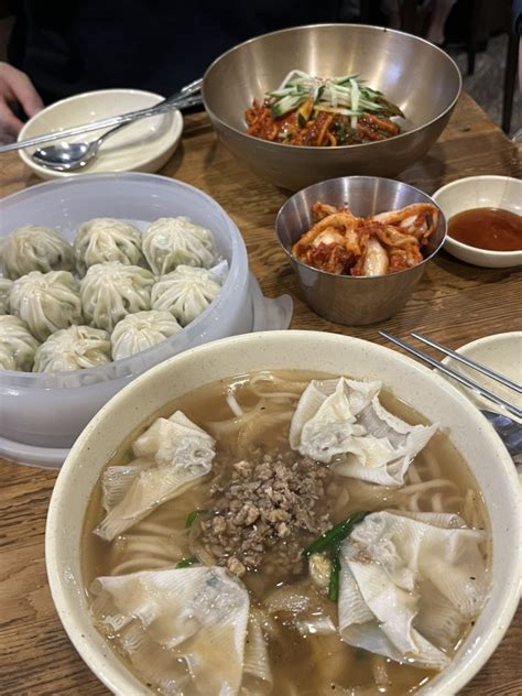 명동교자 본점 비빔국수 칼국수 만두 사리 리필 네이버 블로그