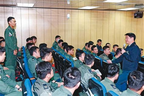 空軍司令部「上百軍士官集體a錢」 追查驚覺竟是長官下令報假帳 Ettoday軍武新聞 Ettoday新聞雲
