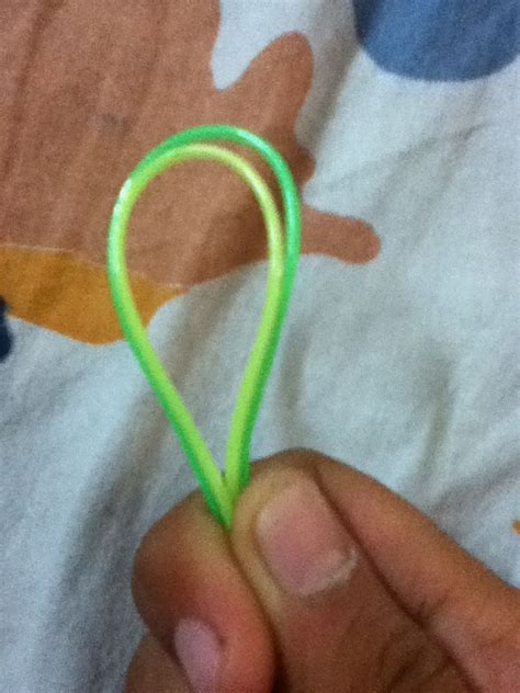 How To Make A Spiral Knot With Scooby Strings B C Guides