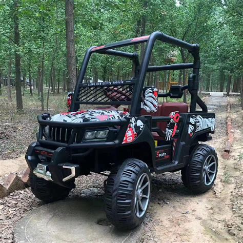 Four Wheeled Remote Control Off Road Car With Anti Collision Music Rechargeable Self Driving