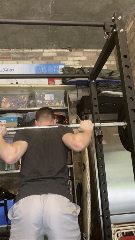 Can Anyone Tell Me Why One Of My Arms Chicken Wings During The Squat