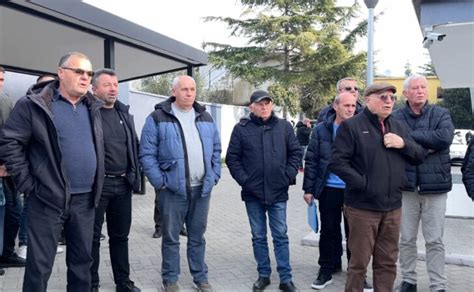 Tarifat e reja për tu pajisur me patentë autoshkollat në Elbasan
