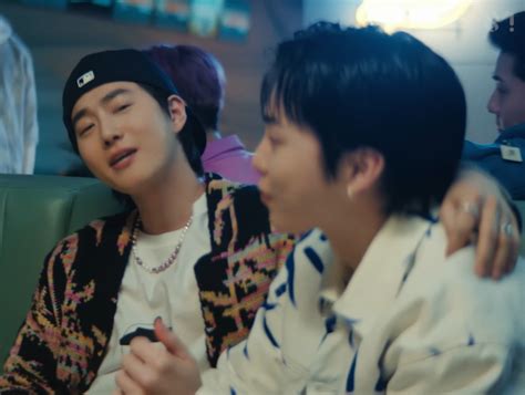 [잡담] 시우민 이착장 개좋아 인스티즈 Instiz 연예 카테고리