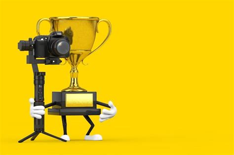 노란색 배경에 Dslr 또는 비디오 카메라 짐벌 안정화 삼각대 시스템이 있는 황금상 수상자 트로피 마스코트 인물 3d 렌더링 프리미엄 사진
