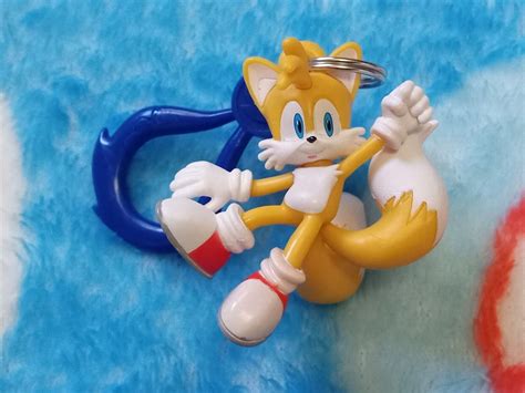 Just Toys Sonic The Hedgehog Tails Backpack Hanger Sonic Figure