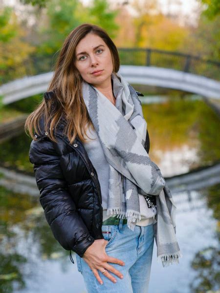 Шарф Di Daneli купить с доставкой по выгодным ценам в интернет магазине Ozon 549509378