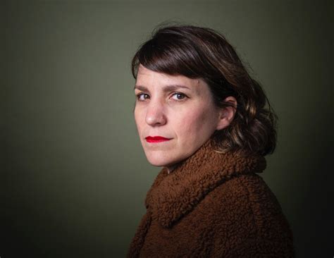 Laura Citarella Dirige Un Thriller Con Sole Donne Per Miu Miu