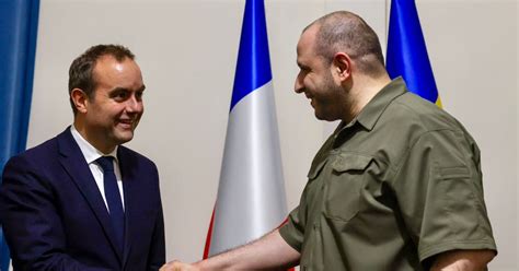 Міністр Збройних сил Франції приїхав до Києва з керівниками збройних