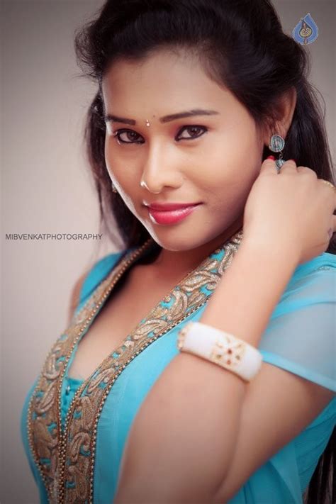 Leesa Latest Photos Photo 43 Of 50