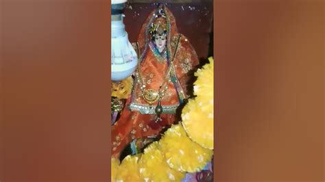 पलटा दो मेरी भी किस्मत चमत्कार करो माँ । मझधार में मैं अटकी बेडा पार