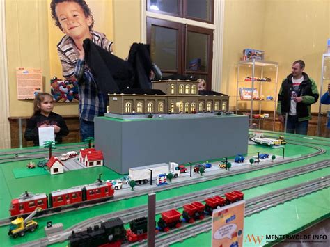 Expo De Trein Van Lego Officieel Geopend In Trein En Trammuseum