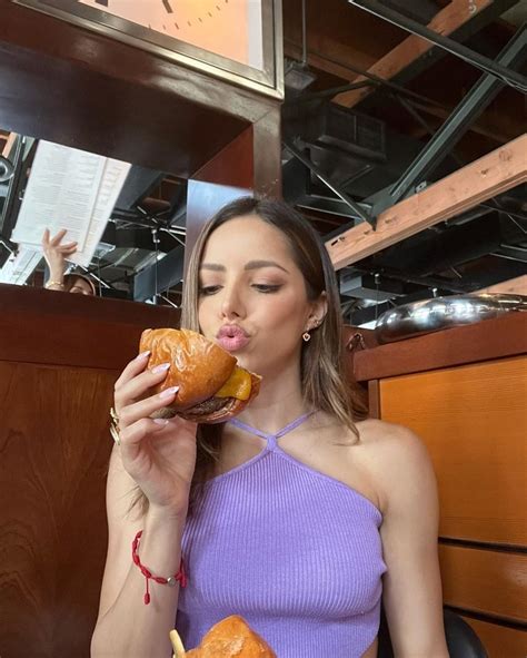 Picture Of Silvana Araujo