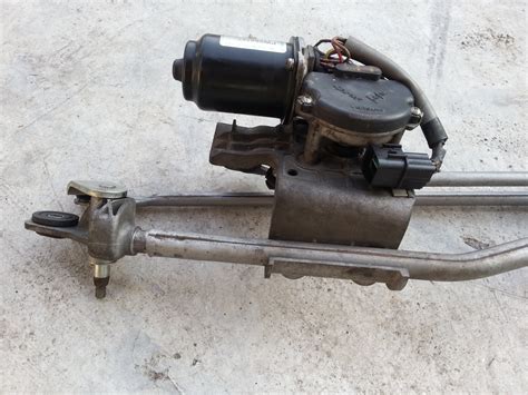 Proton Savvy Front Windscreen Wiper Motor And Linkage Assembly