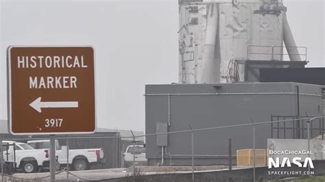 arrow seems to be pointing the wrong direction r spacexlounge