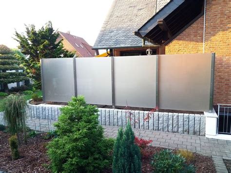Wind und Sichtschutz aus zweiteiligem Pfostensystem kaufen individuell nach Maß Windschutz