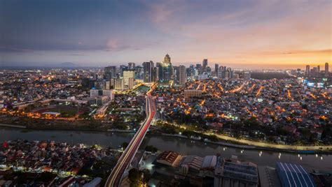 4 Crucial Factors In Choosing Lenses For Dynamic Cityscape Photos