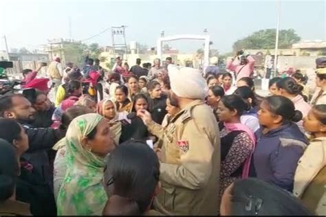 Farmers Clashed With Police Protest Against Liquor Factory Escalates