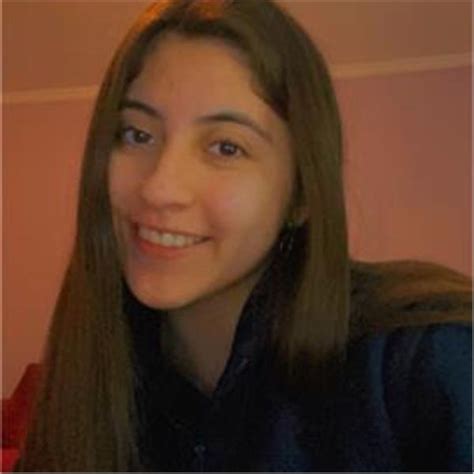 Sofía Poblete Fuentes Profesora De Huechuraba Tusclasesparticulares