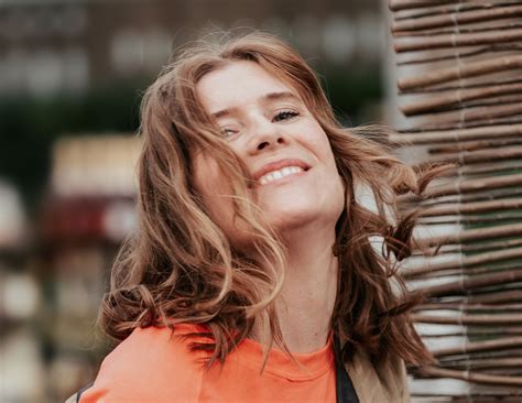 Kultur Arbeidsliv Sigrun Med Ny Låt Og En Oppfordring