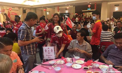行动党为文冬党部筹款备战，誓要击败廖中莱