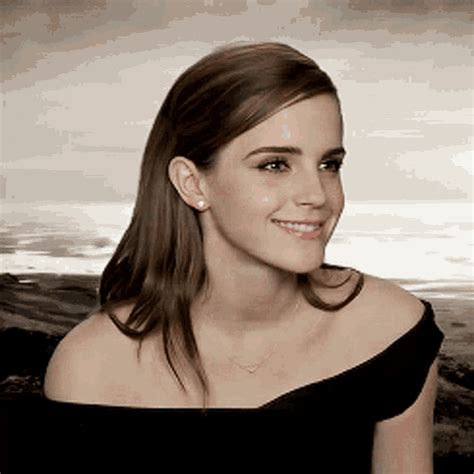 Emma Watson  Hunt Emma Watson Emma Watson Beautiful