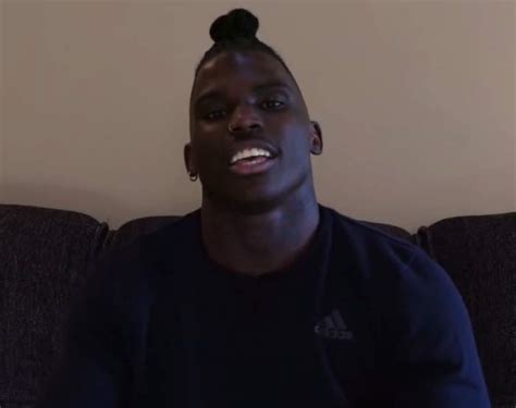 Tyreek Hill Says Hes Still Married Despite Divorce One News Page