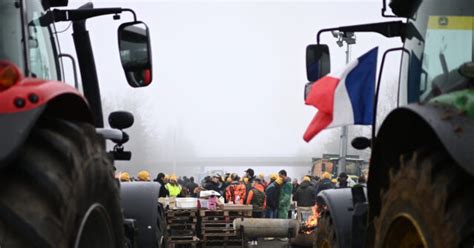 France Farmers To Blockade Paris After Rejecting Govt Concessions