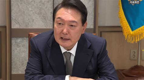 국제 외신들 윤 체포 재시도 긴급 타전요새화된 관저에 숨어 Ytn
