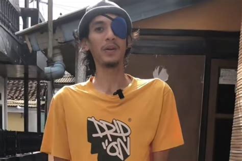 Berapa Umur Jelita Istri Dino Caw Wanita Tulus Yang Menerima Cinta Komika Tunanetra Yang Buta